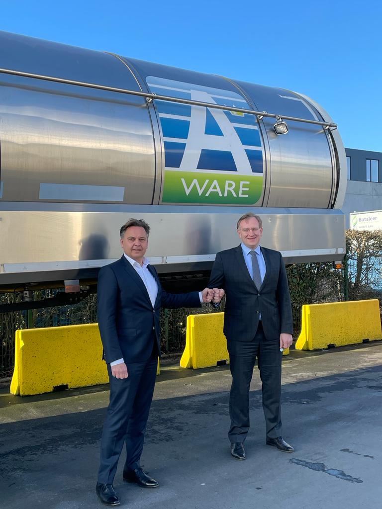 Long-term partnership agreement with Hoogwegt | Royal A-ware
